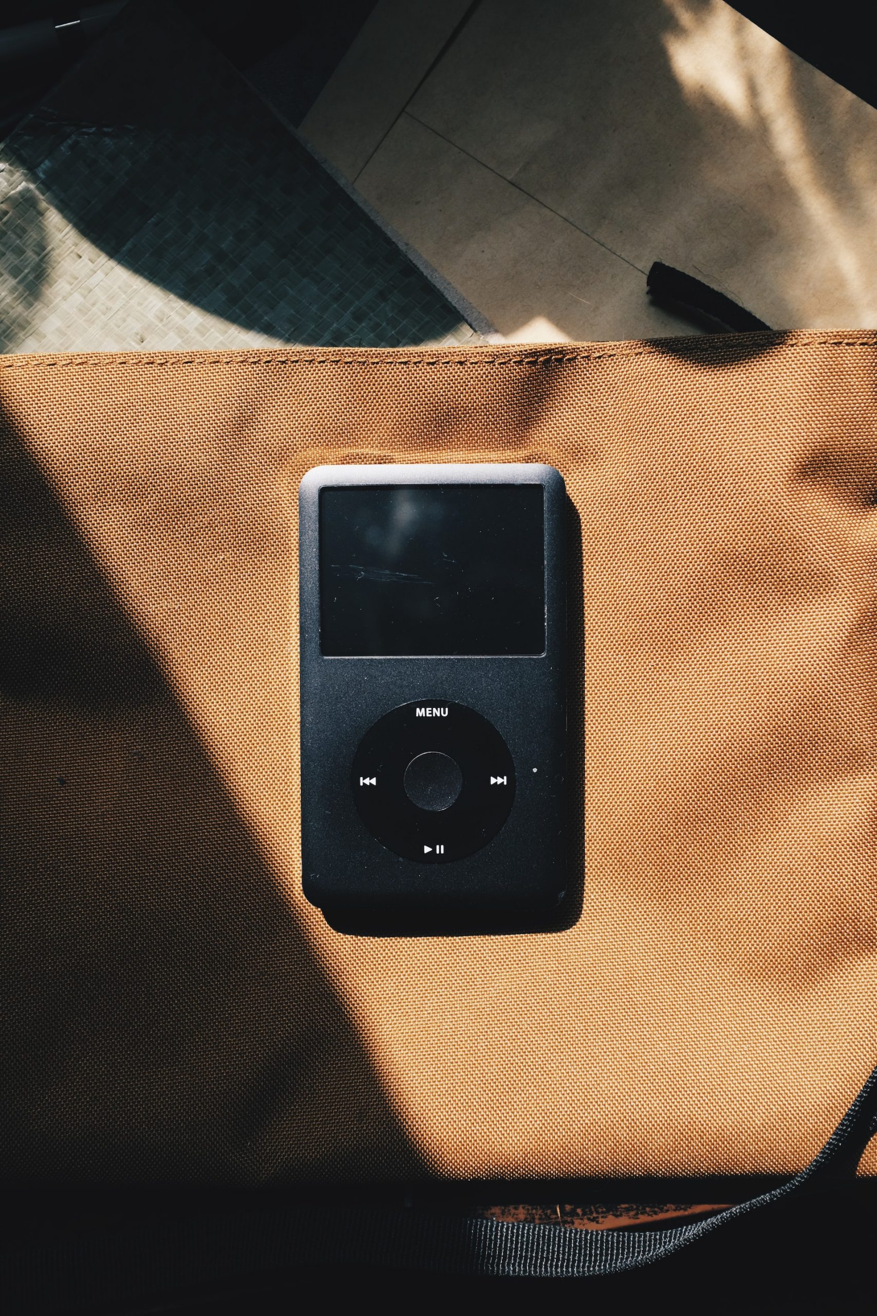 2000s Music Quiz Name That Tune Totally Quiz 2000s-music-quiz-name-that-tune-totally-quiz